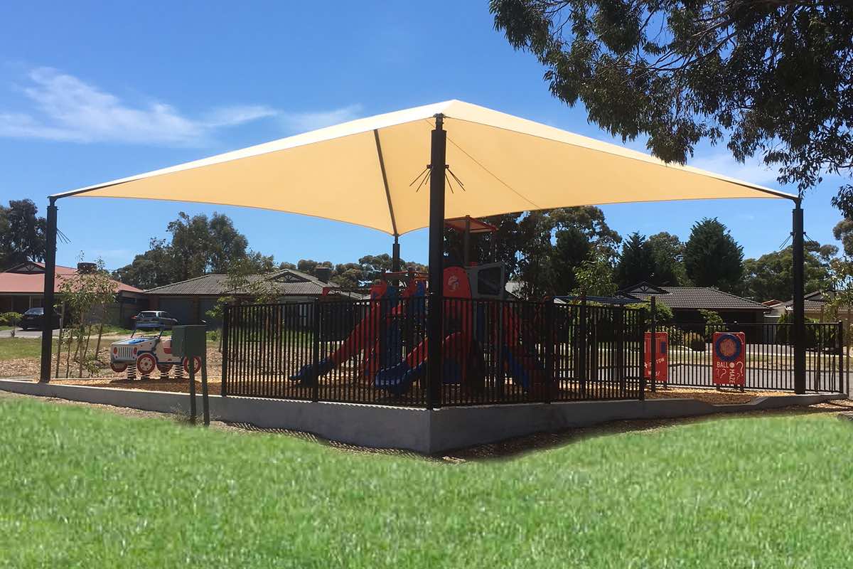 Why Choose Weathersafe Framed Shades?